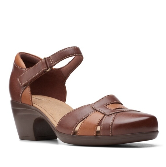 Clarks | Shoes | Clarls Emily Daisy Pumps Tan | Poshmark